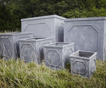 Large lead planters | EXTERNAL WORKS