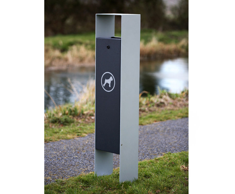 s53 - dog waste bin (30-litre capacity) | Images