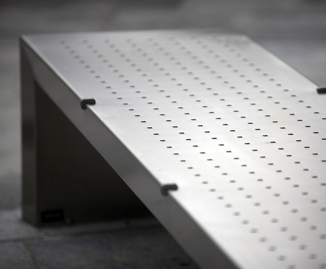 s06 stainless steel bench | Omos