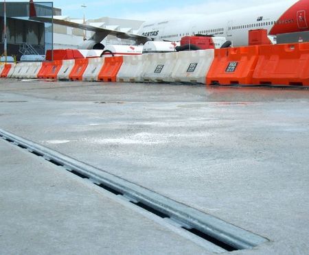 ACO Qmax installed at Sydney International Airport | ACO Water ...