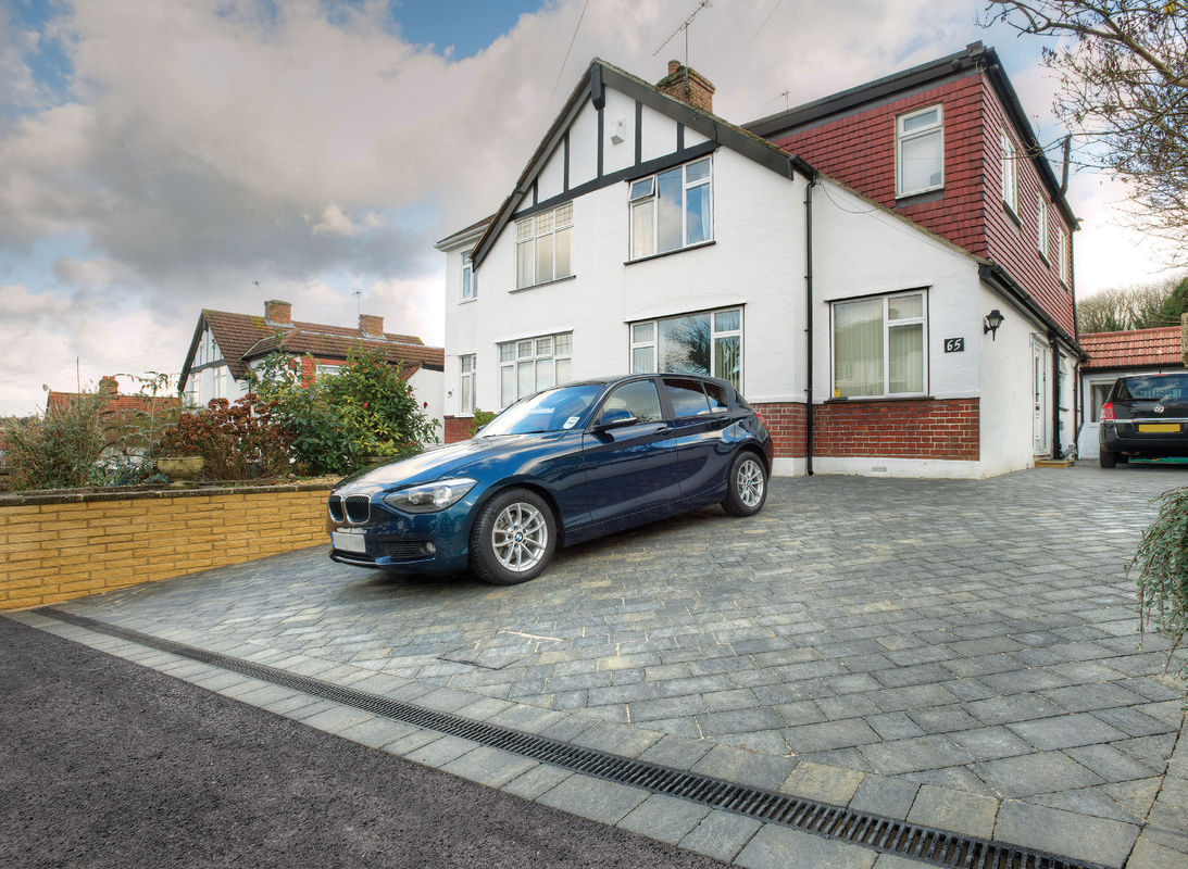ACO RainDrain channel drainage driveway installation | Images