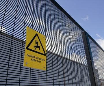 Rigid mesh high security fencing | EXTERNAL WORKS