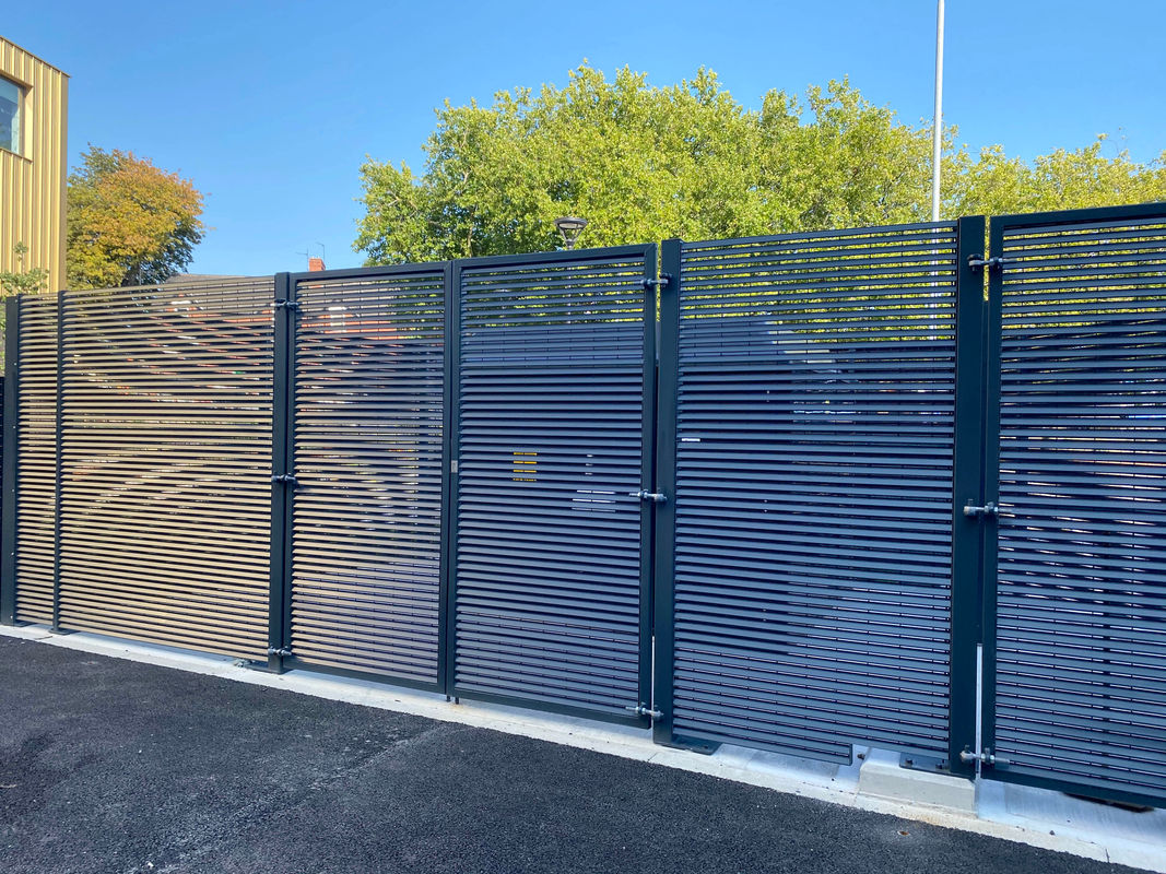 Screenogril™ - louvred modular screening fence panel system | Images