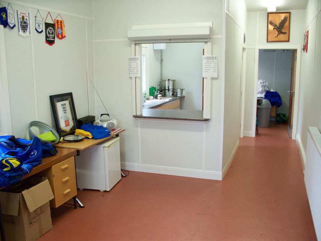 Images for Apex modular buildings for football changing rooms