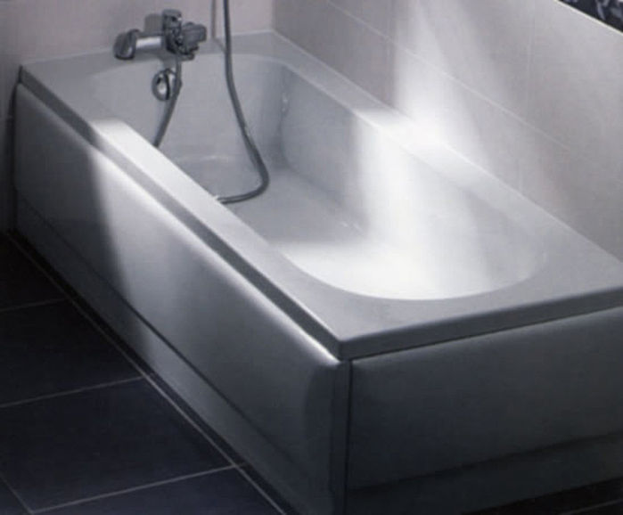 Optima shallow bath | VitrA | ESI Interior Design