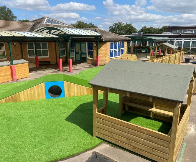 Large-scale EYFS play scheme – infant and nursery school | Setter Play