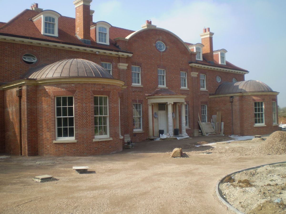 Copper downpipe and hidden gutters, stately home | Metal Gutta | ESI ...