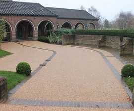 Terrabase Rustic resin bound porous surfacing | Addagrip Terraco | ESI ...