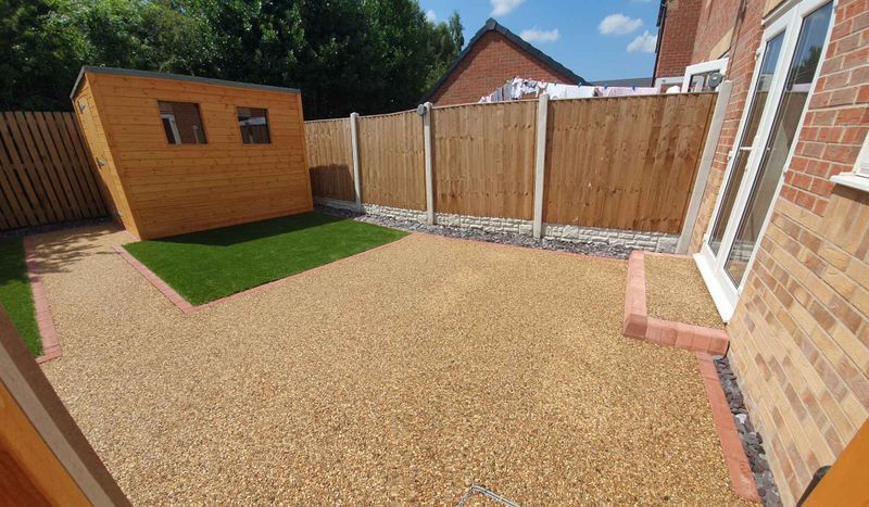 Terrabase Rustic resin surfacing for garden landscaping | Images