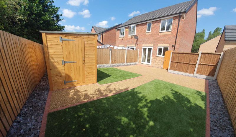 Terrabase Rustic resin surfacing for garden landscaping | Images