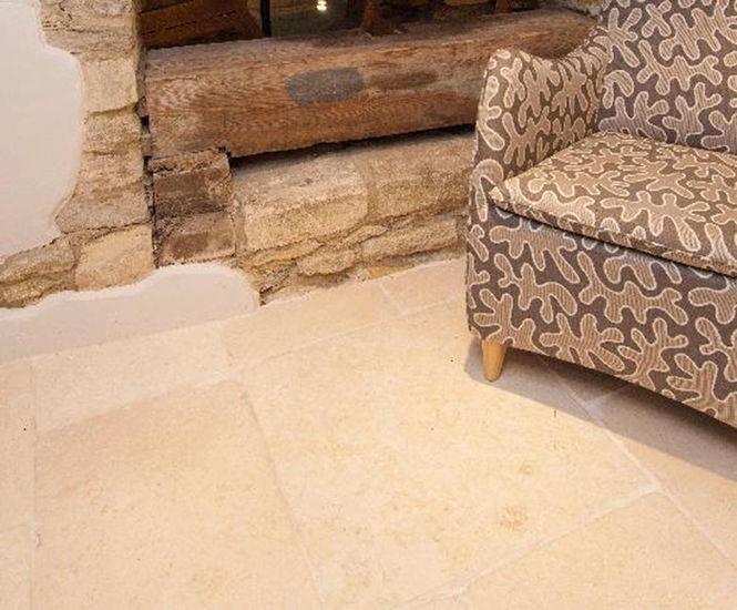 Abbey tumbled limestone flagstones | Indigenous