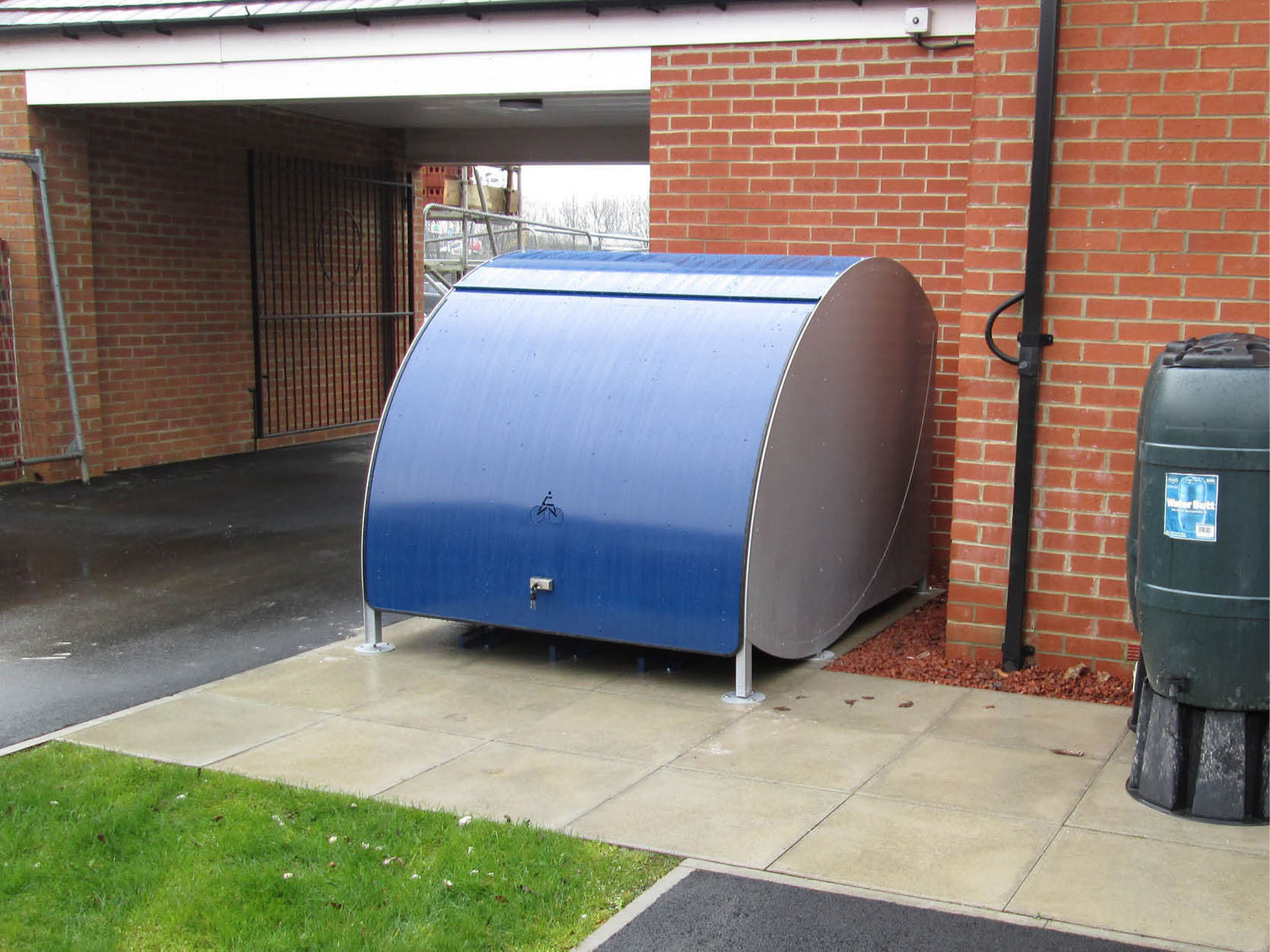 Velo-Store cycle shelter | Cycle-Works | ESI External Works