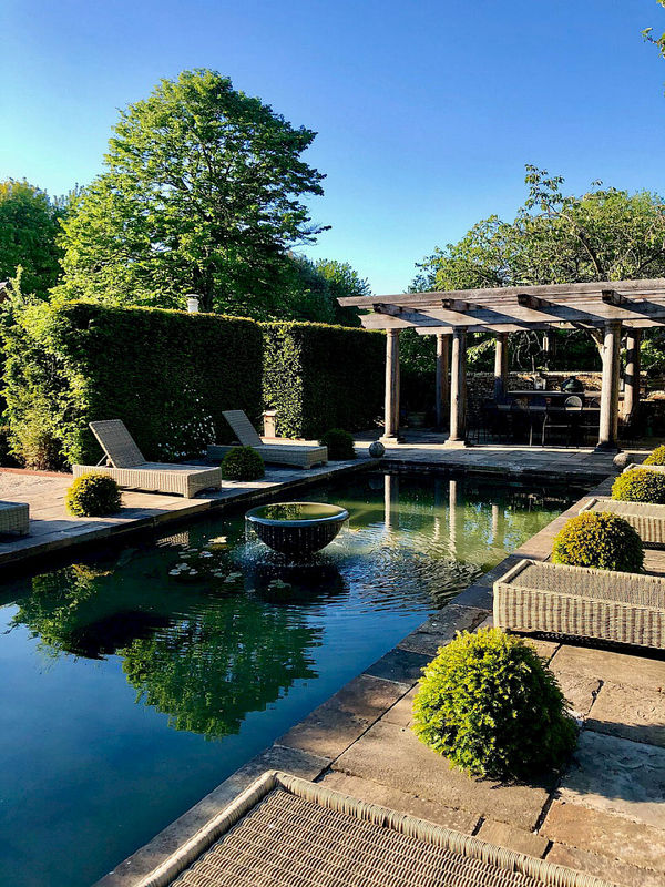 Images for Bespoke mirror pools and water walls - residential