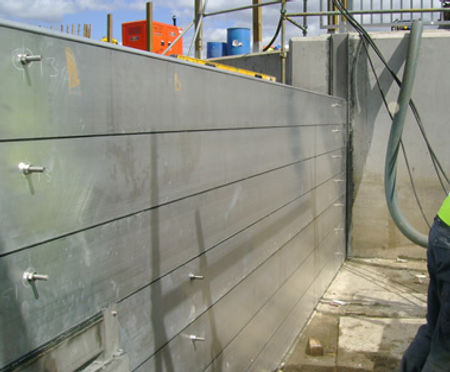 Stainless steel and aluminium stoplogs | Waterfront Fluid Controls ...