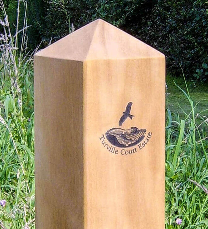 Images for Oxford 71007 timber waymarker post