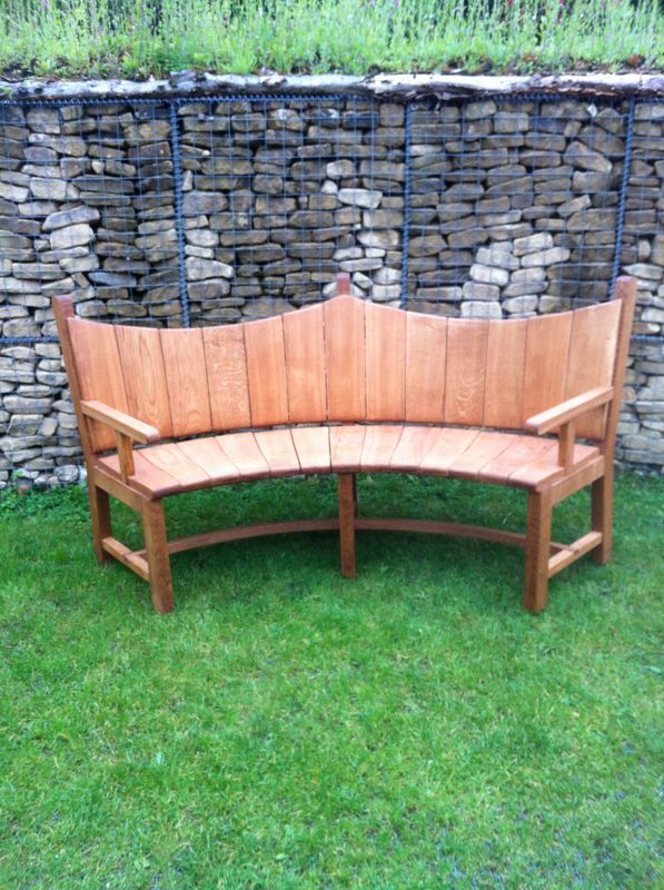 Bespoke timber tree seats | Images