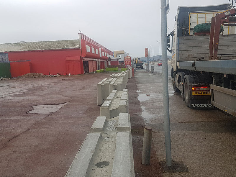 Images for Temporary Vertical Concrete Barriers (TVCBs)