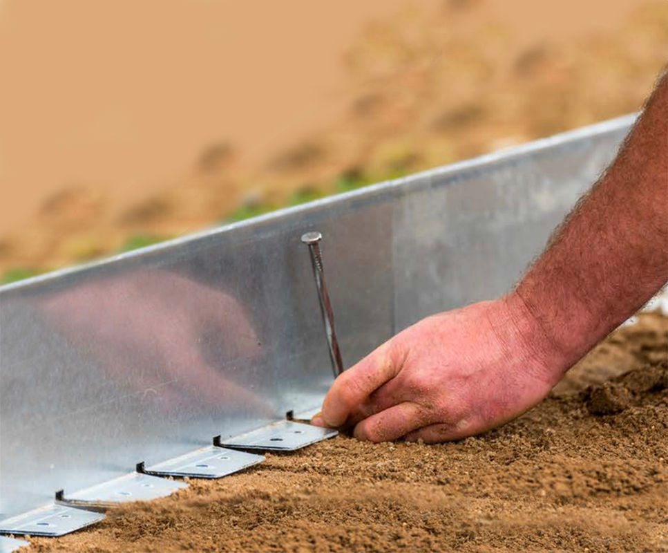 Bison Kerb - steel kerb for hard landscape edging | Images