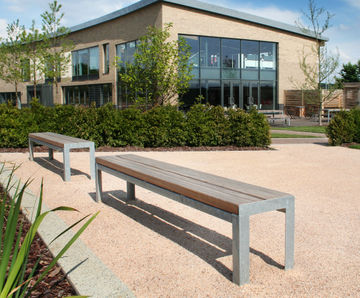 Outdoor benches | EXTERNAL WORKS