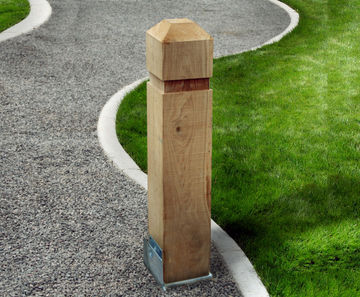 Timber bollards | EXTERNAL WORKS