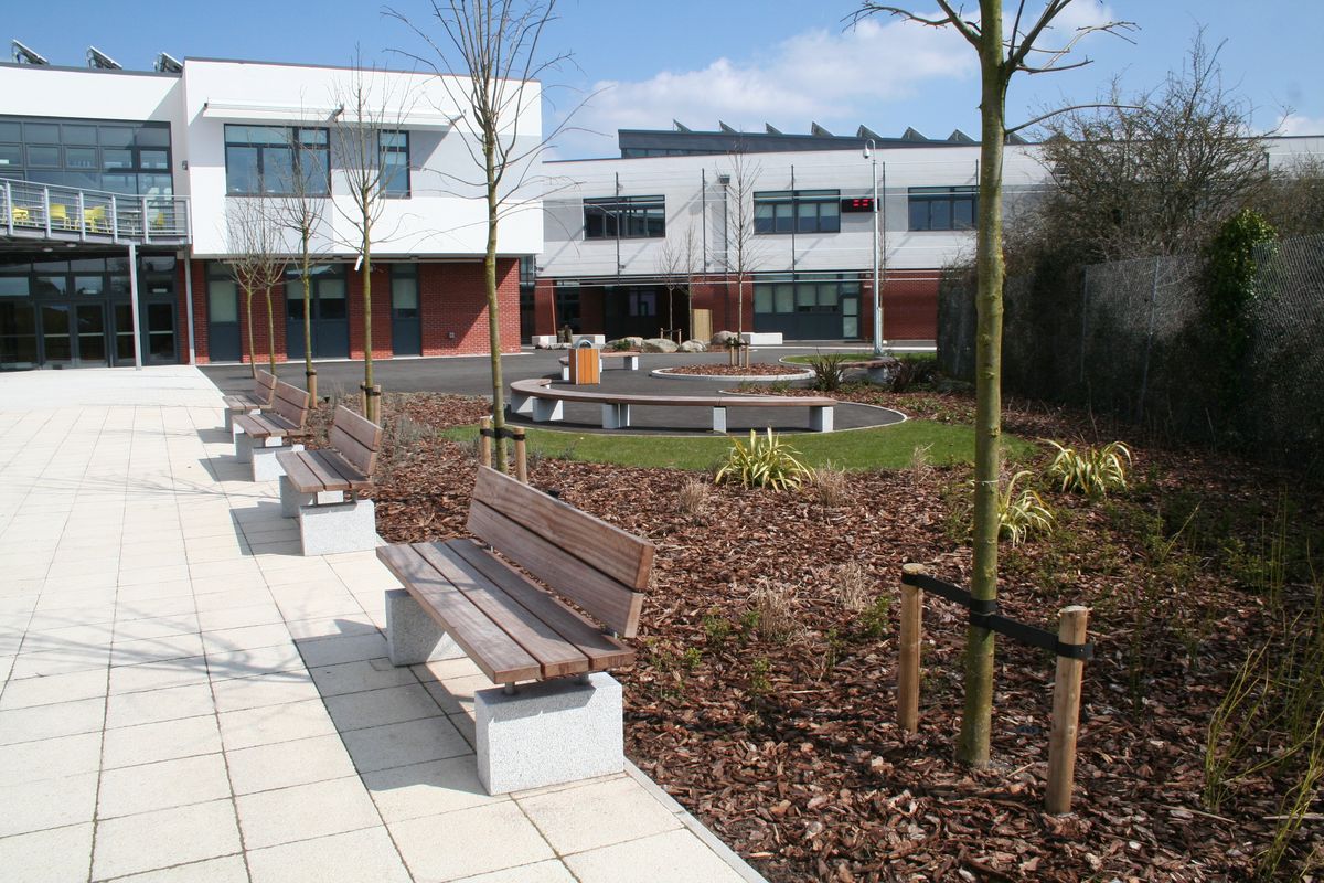 Sheldon Plinth Mounted Timber Seat - SST302 | Images