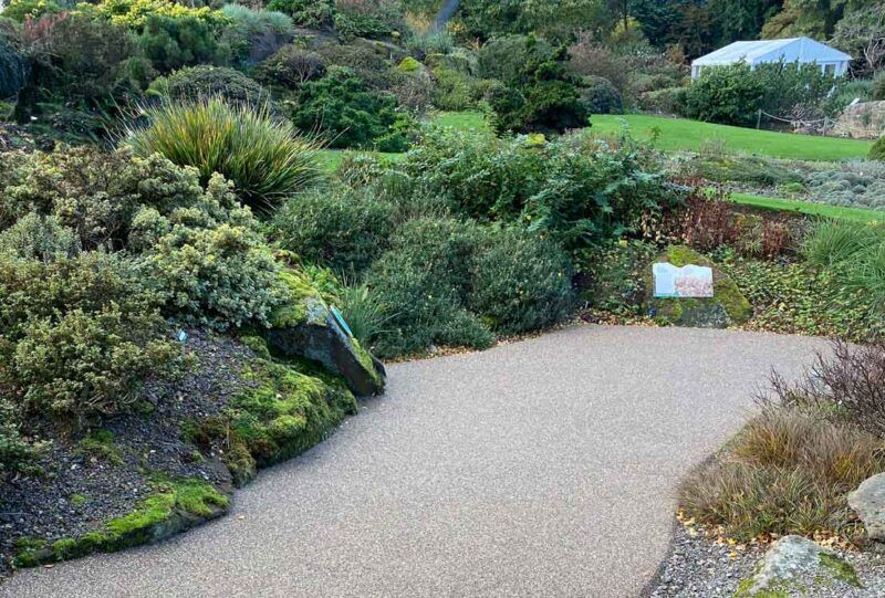 Images for Resin bound surfacing for pathways at Royal Botanic Garden