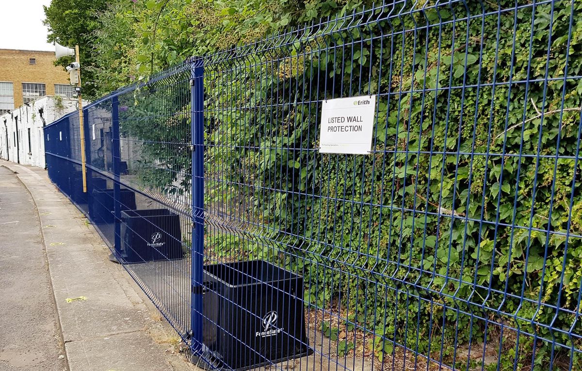 Images for FenceSafe Eclipse - V mesh profile temporary fencing