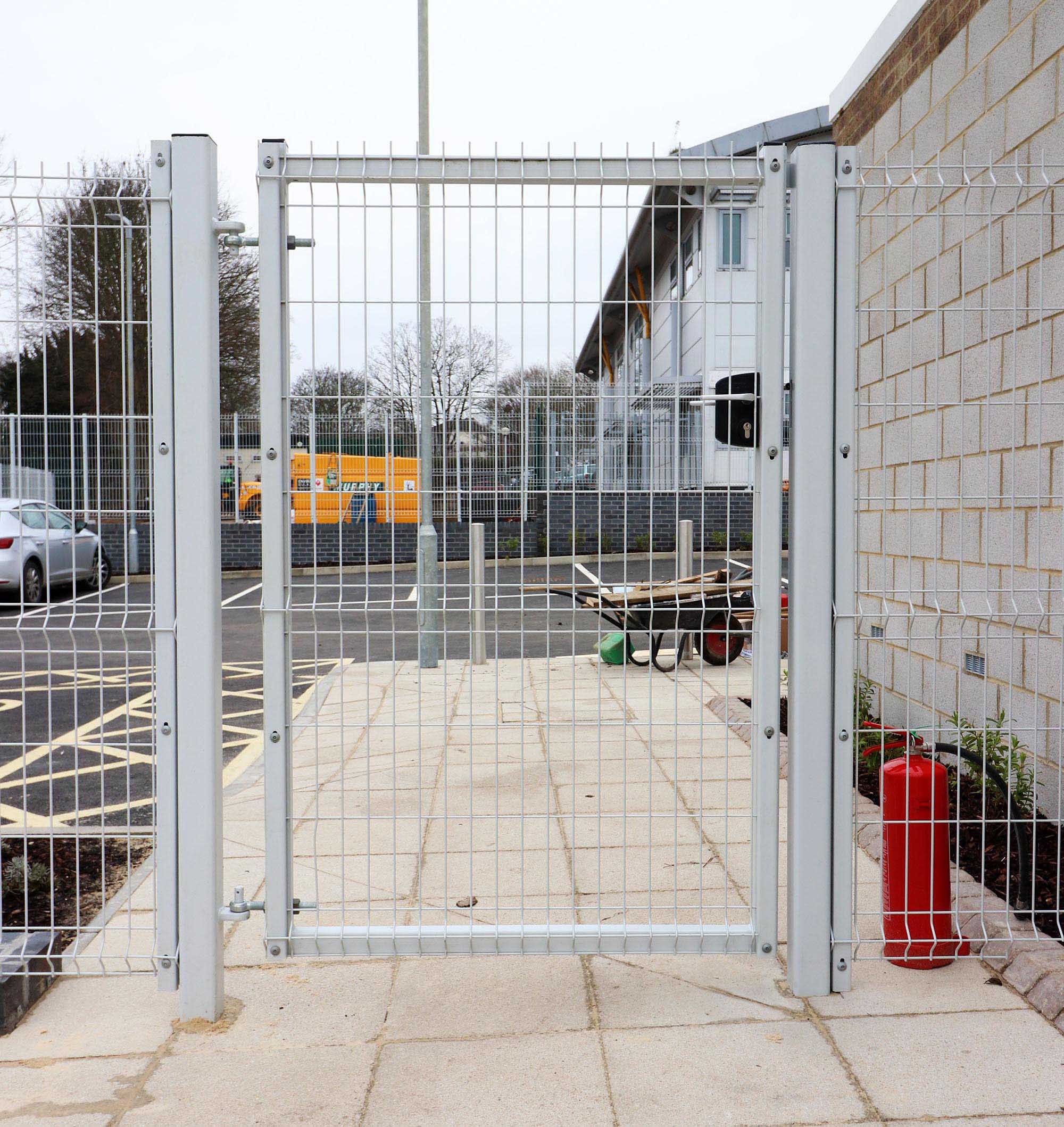 LockMaster™ single- and double-leaf swing gates | CLD Physical Security ...