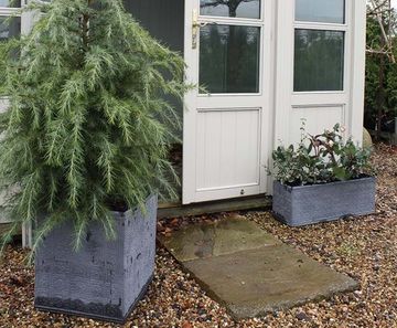Rectangular patio planters | EXTERNAL WORKS