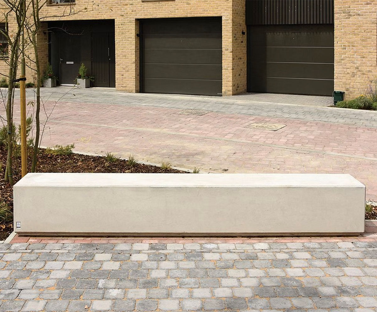 Lithos Standard – smooth monolithic concrete bench | Broxap | ESI ...