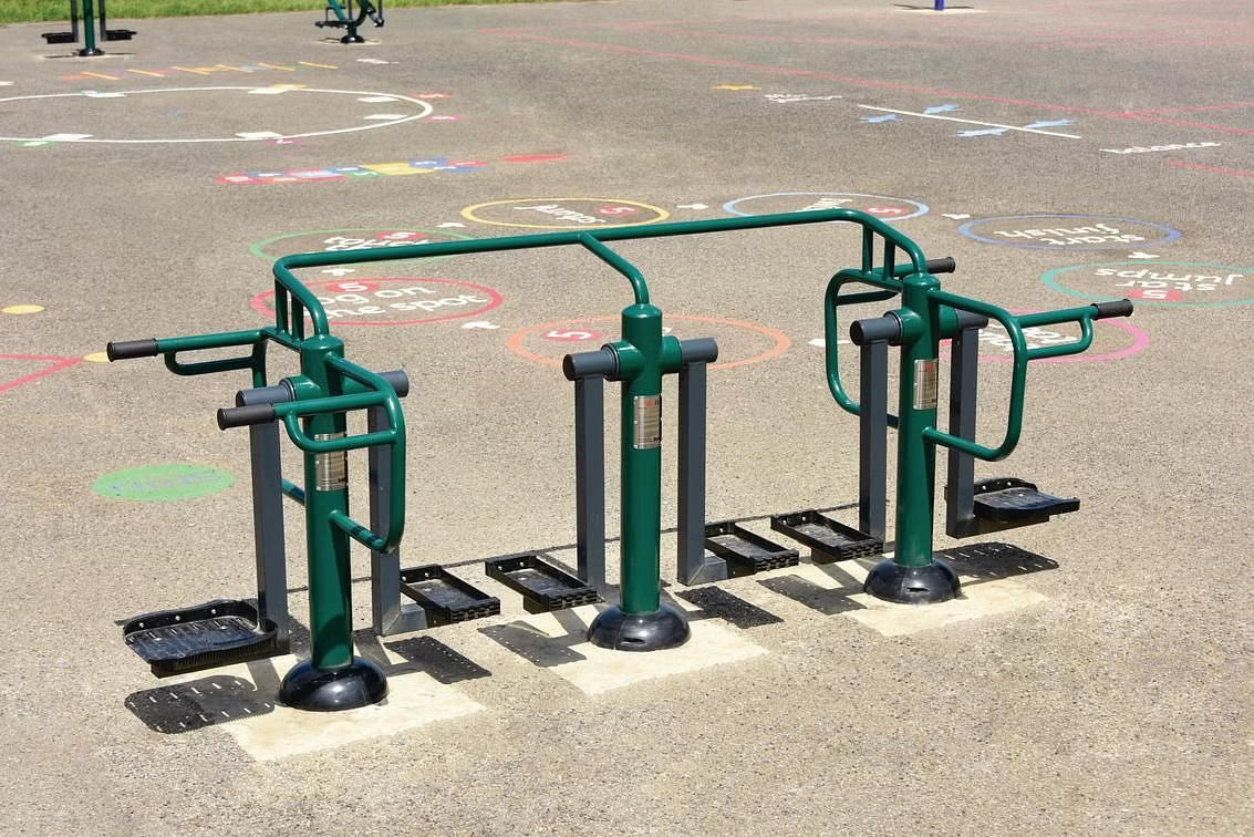 Energise – outdoor multi gym for children | Images
