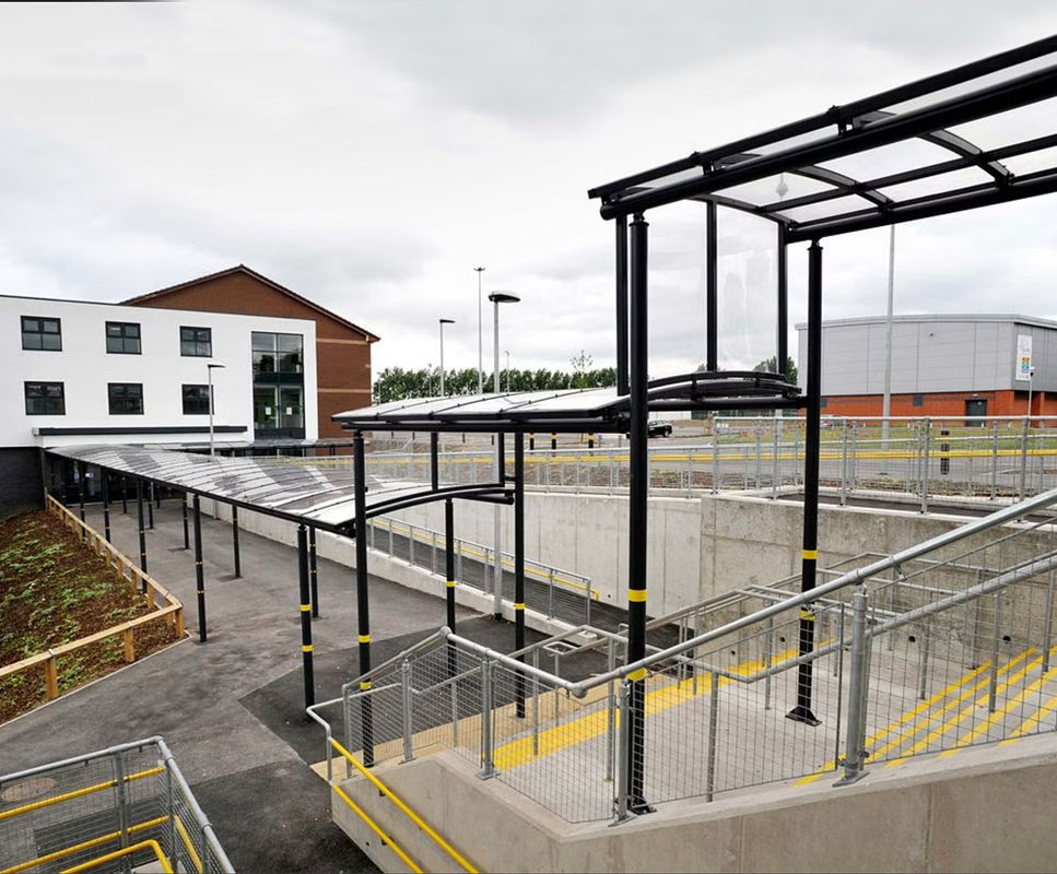 Images for Luton – lightweight, sturdy walkway with circular uprights