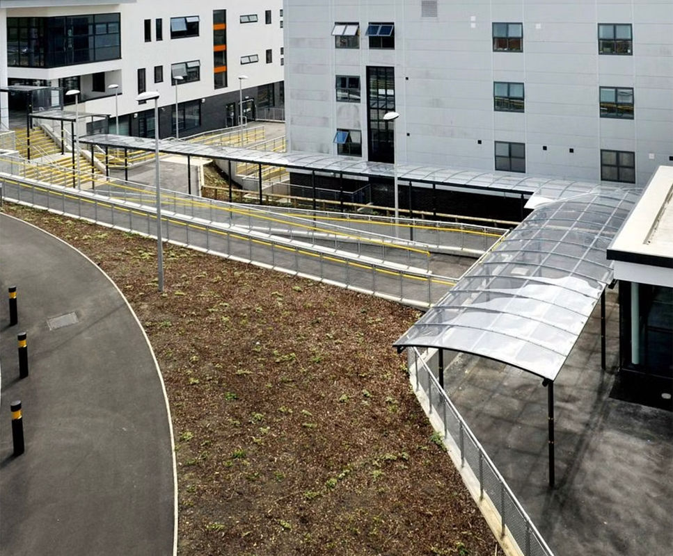 Images for Luton – lightweight, sturdy walkway with circular uprights