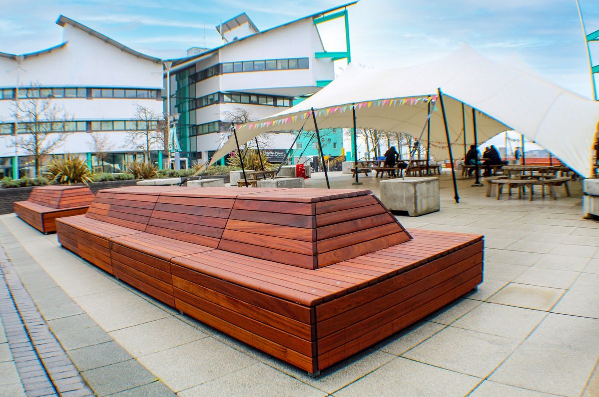 Images for Bespoke podium seating - UEL Docklands Campus