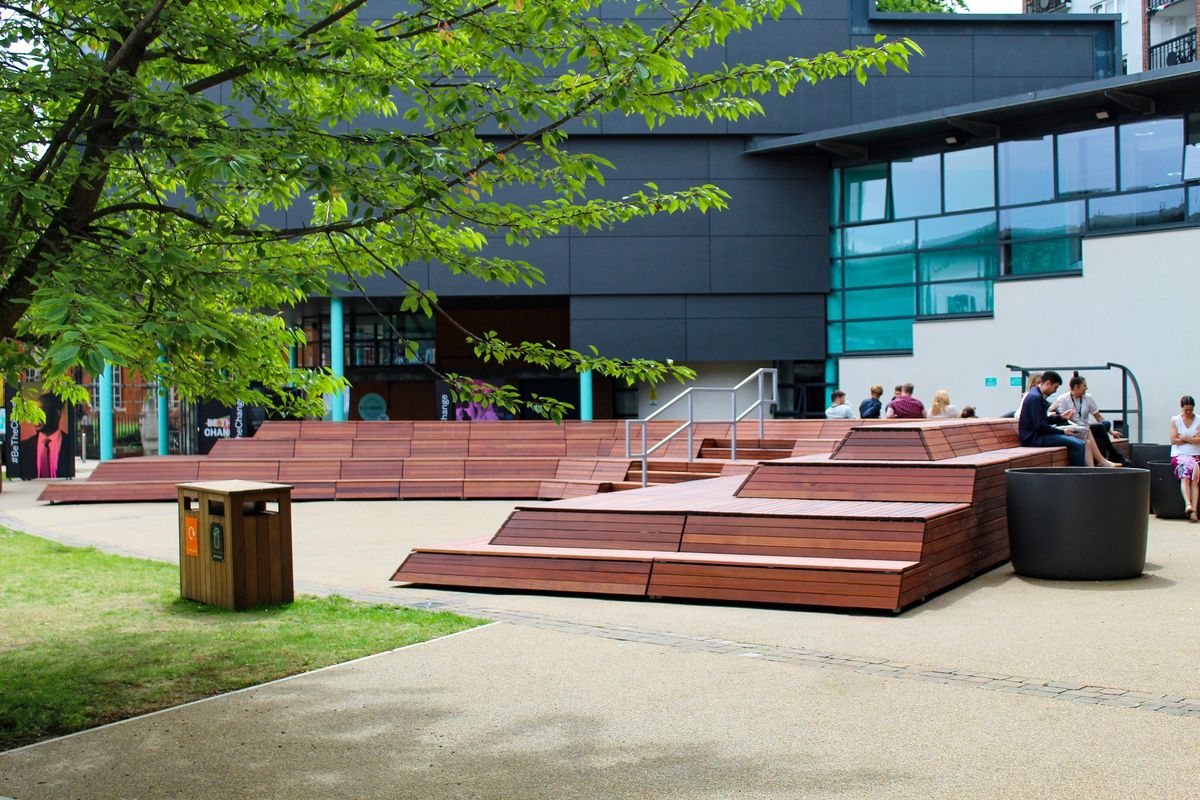 Bespoke Podium Seating for University of East London | Images
