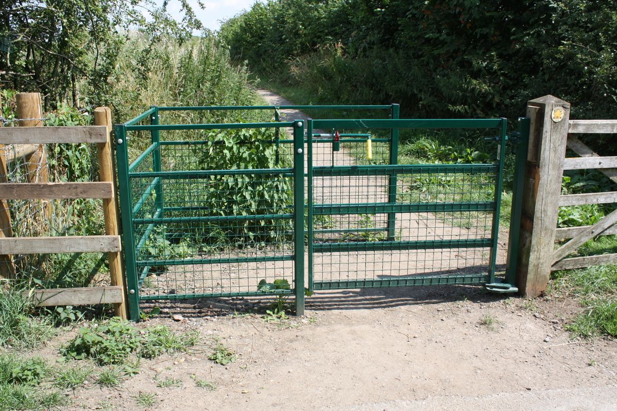 Steel Kissing Gates for Public Rights of Way | Images