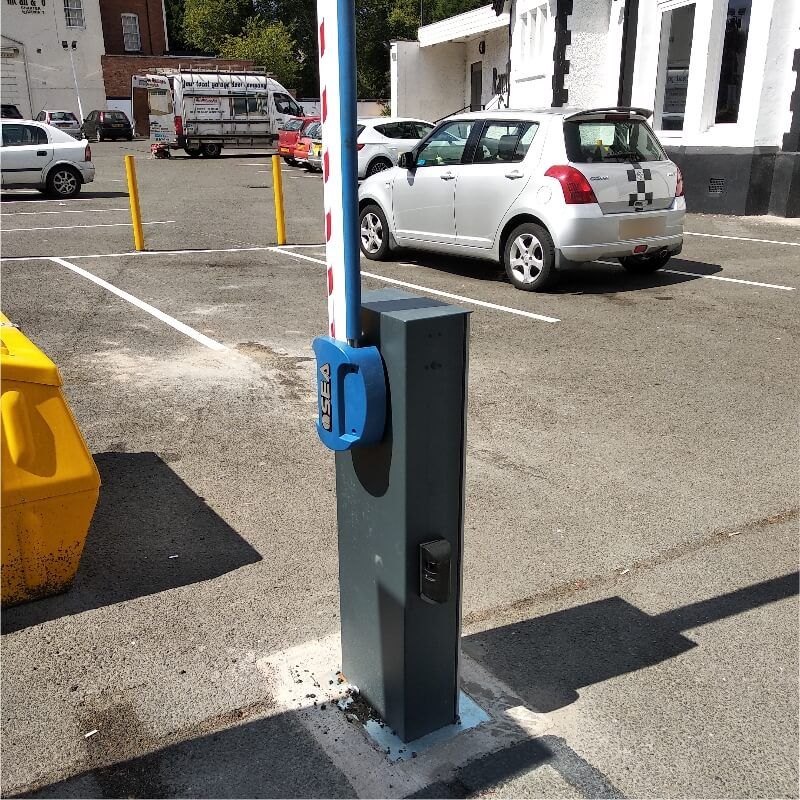 Images for Sprint - automatic rising barrier for mid-sized car parks