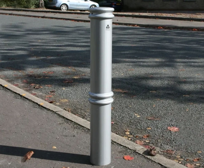 GFC3500 (Morpeth) - steel bollard with cast iron, 114 dia | AUTOPA