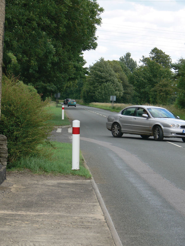 Images for Sentry 150 Reflex self-righting junction bollard