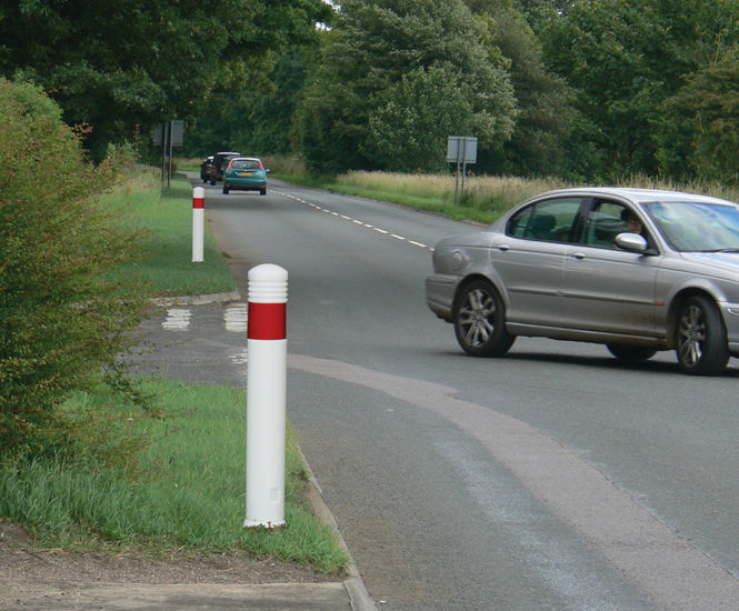 Sentry 150 Reflex self-righting junction bollard | Leafield Environmental