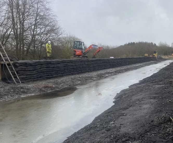 Flex MSE for retaining wall - Union Canal, Scotland | Gravitas ...