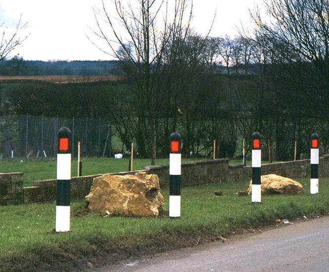 Allegrini - UV-resistant plastic verge marker | AUTOPA