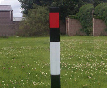 Verge marker posts | EXTERNAL WORKS