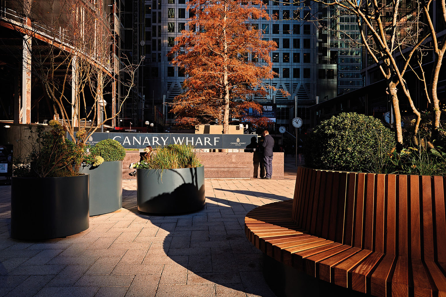 Parklets, seating, tables and planters - Canary Wharf, London | Woodscape | ESI External Works