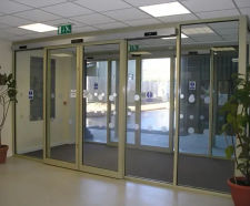 Win Drive 2201 compact sliding door drive | TORMAX UK