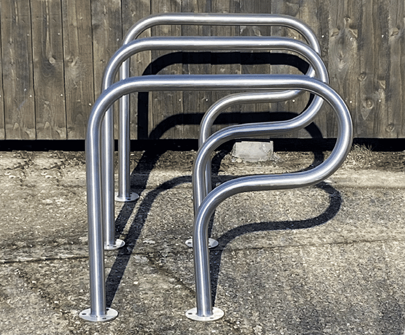 Rugby - P-shaped cycle stand, 2 bikes | Images