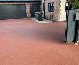 Terrabound permeable paving adds kerb appeal in driveway | Addagrip ...