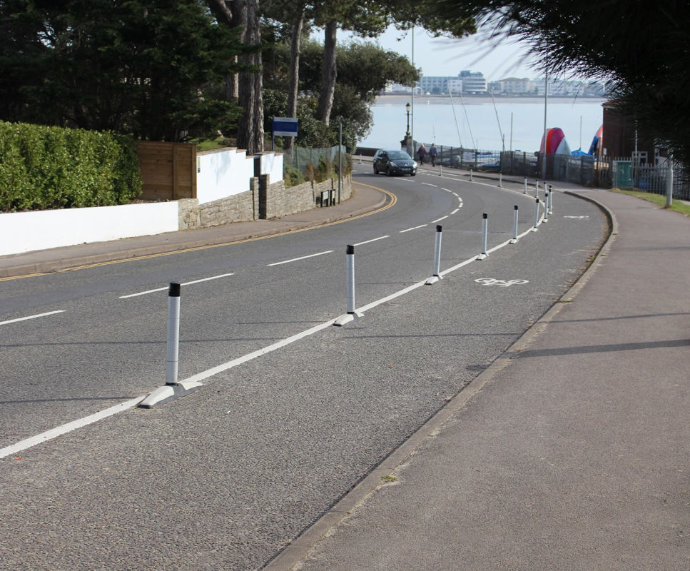 One Piece WandOrca - cycle lane separator | Images