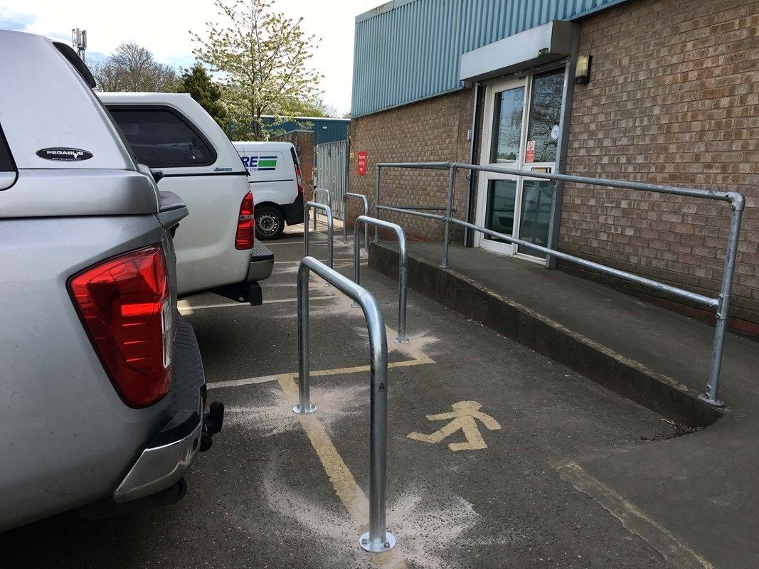 Images for AUTOPA hooped perimeter barriers - galvanised steel