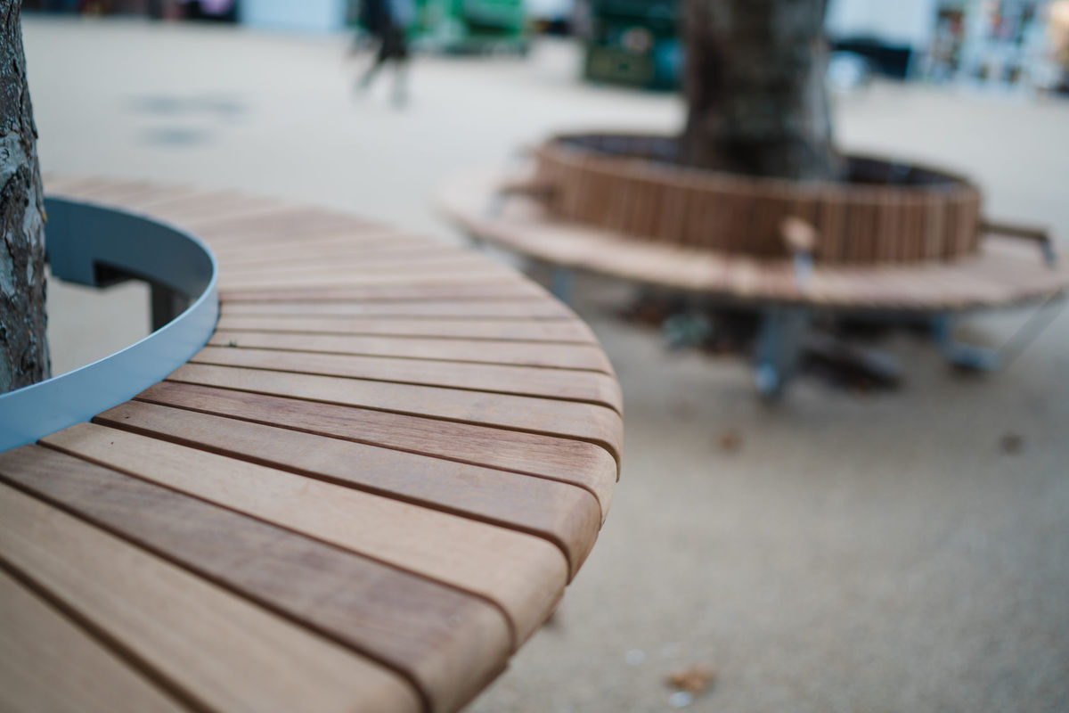 Bespoke circular seat and table - Coventry city centre | Images